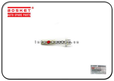 China 8-94399555-0 8943995550 Isuzu Engine Parts Cylinder Head To Housing Bolt For 4HK1 FSR FTR for sale
