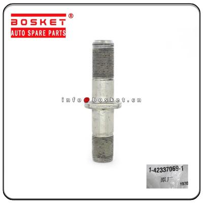 China 1-42337069-1 1423370691 Rear Axle Wheel Pin For Isuzu FVR VC46 CXZ for sale
