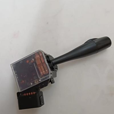 China IATF16949 Certificado 14Pin LHD Switch de sinal de viragem UJ06-66-122 para Mazda B2500 B2600 BT-50 à venda