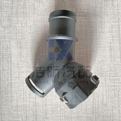 Cina Connessione del tubo di raffreddamento del motore a 3 vie per JETTA 1.8 2.0 CC Passat TT A3 1K0122291AE in vendita