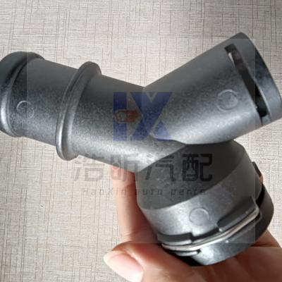 Cina Connessione del tubo di raffreddamento del motore a 3 vie per JETTA 1.8 2.0 CC Passat TT A3 1K0122291AE in vendita