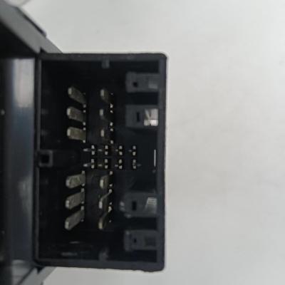 China ISO9001/IATF16949 gecertificeerde power window switch voor Suzuki Scroos S Cross Te koop