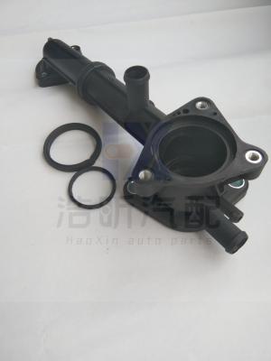 Cina Flanchetto di liquido di raffreddamento di alloggiamento termostatico in plastica per Hyundai Atos Prime 1.0i MX 25622-02501 in vendita