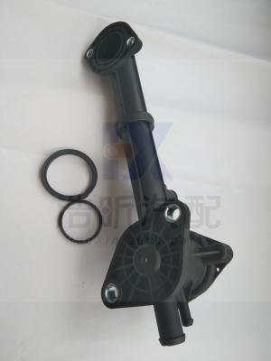 Cina Flanchetto di liquido di raffreddamento di alloggiamento termostatico in plastica per Hyundai Atos Prime 1.0i MX 25622-02501 in vendita