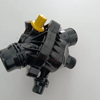 Cina 1993-1999 Anno Termostato alloggiamento 11537549476 per BMW E60 E65 E90 E91 E92 E83 X3 E85 Z4 in vendita