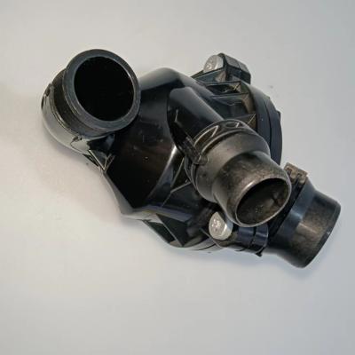 Cina Assemblaggio del termostato del carburante del motore per BMW X6 Anno 2006-2013 Metallo di plastica in vendita