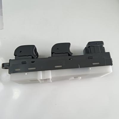 Cina Interruttore della finestra di alimentazione laterale del conducente sinistro anteriore per Nissan Pathfinder 2005-2008 25401-ZP40B in vendita