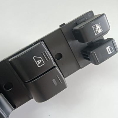 Cina Interruttore della finestra di alimentazione laterale del conducente sinistro anteriore per Nissan Pathfinder 2005-2008 25401-ZP40B in vendita