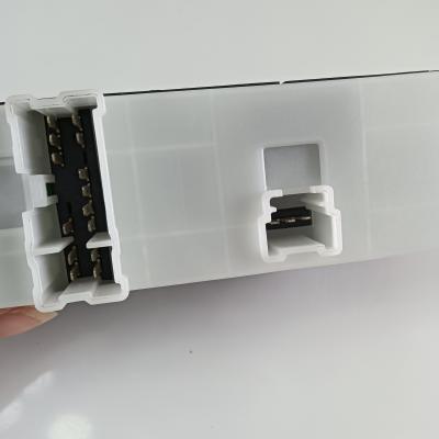 Cina Interruttore della finestra di alimentazione laterale del conducente sinistro anteriore per Nissan Pathfinder 2005-2008 25401-ZP40B in vendita