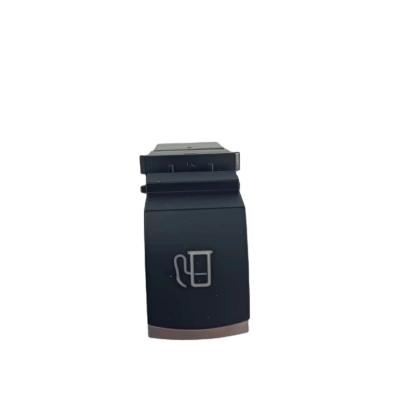 Cina Tasto di apertura della porta del serbatoio del carburante per Volkswagen Golf MK5 Rabbit Jetta in nero in vendita