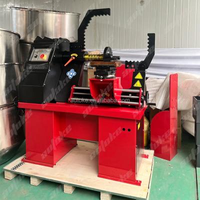 Cina Macchina raddrizzatrice idraulica semiautomatica per cerchi con gamma da 10 a 26 pollici e pressione di 10t in vendita