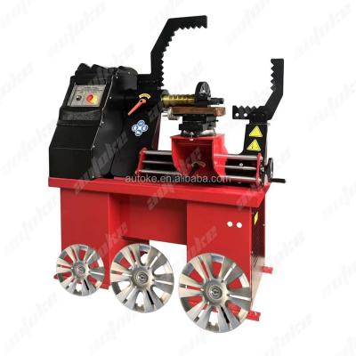 Cina Macchina raddrizzatrice idraulica semiautomatica per cerchi, con gamma da 10 a 26 pollici e potenza di 1,5 kW per la riparazione dei cerchi in vendita