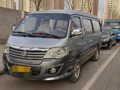China Used Mini Bus Front Engine 14 Seats 5.3 Meters Golden Dragon Hiace XML6532 Sliding Window Silver Color for sale