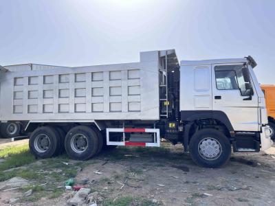 Cina Howo usato trasporta 8 metri su autocarro di 380hp 6 dei cilindri di EURO III del motore diesel 10 autocarro con cassone ribaltabile delle ruote 6×4 Howo ZZ3257 in vendita