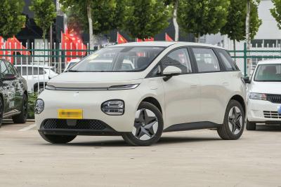 China New Energy Car Baojun Yunduo Model 360KM 136hp Left Hand Drive for sale