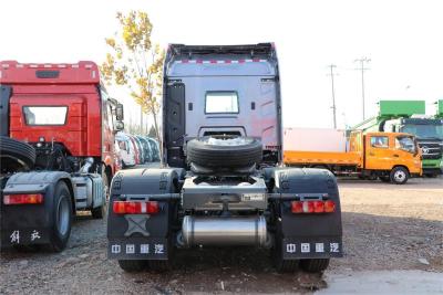 Cina HOWO Camion pesante trattore alto tetto deflettore 6X4 Diesel 16 marce 480 cavalli di potenza nazionale VI in vendita