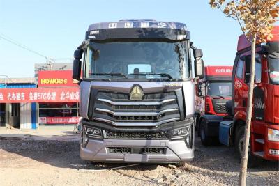 China HOWO Camion pesante trattore alto tetto deflettore 6X4 Diesel 16 marce 480 cavalli di potenza nazionale VI for sale