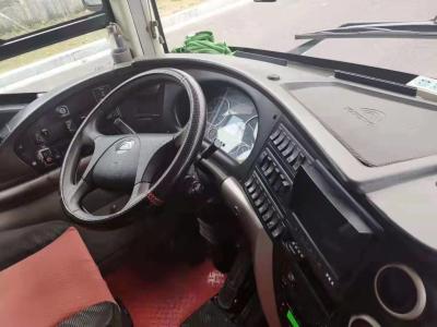 Cina L'euro quattro sedili dell'emissione 49 ha utilizzato il sottobicchiere della seconda mano di strato dei bus uno e mezzo di Yutong con A/C in vendita