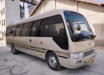 China Autobús usado 2016 años Cummins Engine del práctico de costa 27 asientos con el freno neumático y el tronco de hundimiento en venta