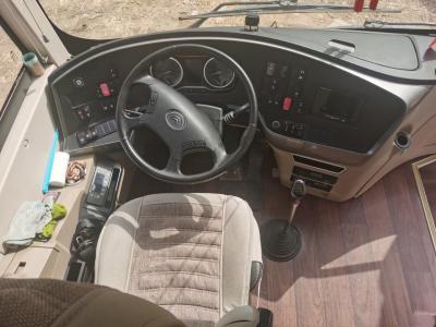 China Coach Bus Luxury Zk6876 Second Hand Bus 36seats Yutong bus transport Right Steering for sale