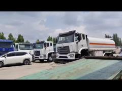 8x4 pétrolier camion-citerne Shacman 12 roues Euro 4 Émission 30m3 Capacité Weichai 290 ch