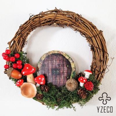 Cina Decorazione ufficio Eco-friendly Logo personalizzato accettato Topiario secco conservato Giraffa di muschio in vendita