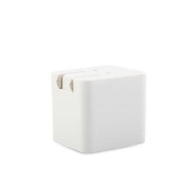 China High quality custom made 5V1A 5W portable mobile phone fast charger for sale