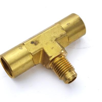 Cina Ningbo parte di lavorazione CNC personalizzata di giunto del tubo per esigenze personalizzate in vendita