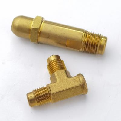 中国 ASTM標準CNC加工 耐差/-0.005mmと設計の銅の接続部品 販売のため