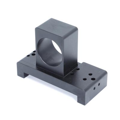 China Personalização Machining CNC de alta precisão de peças de base em anodização preta para OEM à venda
