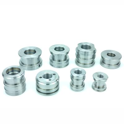 Cina OEM Precision CNC Machining Cable Clamp Part soddisfa la certificazione CE in vendita