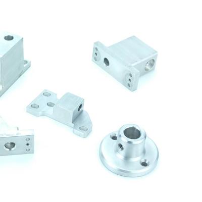 China Gepersonaliseerde CNC-bewerking met hoge precisie van roestvrij staal/CNC-lathing-onderdelen CNC-lathing Te koop