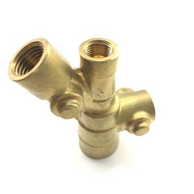 中国 ASTM 標準 OEM 鍛造部品 パイプ接続 / -0.05mm 許容量 機械加工鍛造部品 販売のため