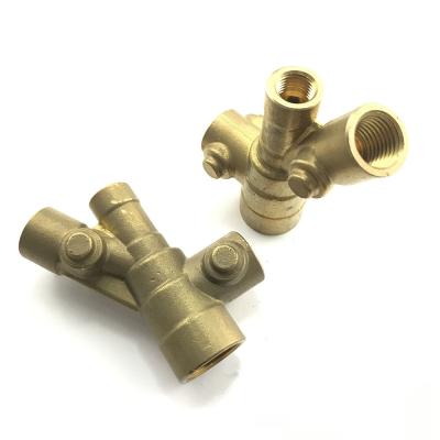 中国 ASTM 標準 OEM 鍛造部品 パイプ接続 / -0.05mm 許容量 機械加工鍛造部品 販売のため