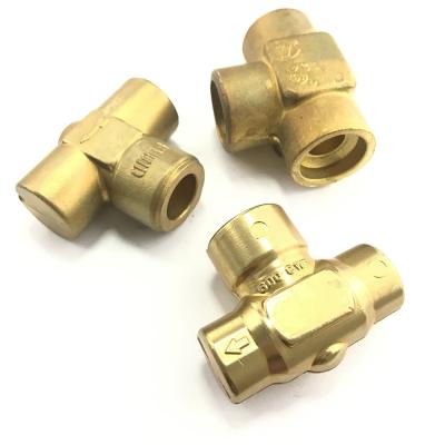 China Op maat gemaakte precieze smeedcomponent voor machines op maat gemaakte buisverbindingen Te koop