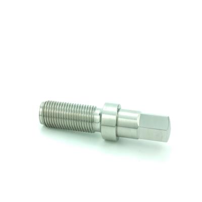 Cina OEM Precision Forged e CNC Machined Brass/Copper Clamp con tolleranza di /-0,005mm in vendita