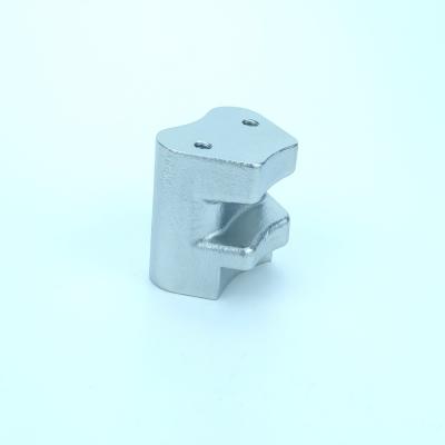 Cina OEM Precision Forged e CNC Machined Brass/Copper Clamp con tolleranza di /-0,005mm in vendita