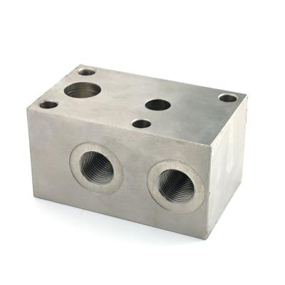 China RoHS-gecertificeerde metaalverwerkingsmachineonderdelen aangepaste hoge precisie hydraulische blokken Te koop