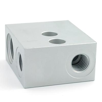China Präzisions-CNC-bearbeitetes Aluminium-hydraulisches Gelenkblock mit Toleranz von /-0,005 mm zu verkaufen