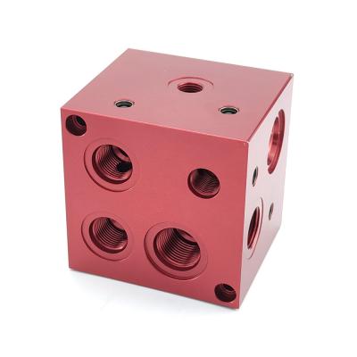 Cina ASTM Standard Red Purple Gold Valve idraulica Manifold Blocco su misura in vendita