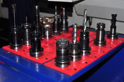 Cina Base rotonda per il montaggio di stampi in acciaio al carbonio standard ASTM con opzione personalizzabile in vendita