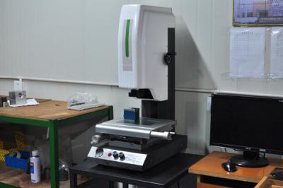 Cina Base rotonda per il montaggio di stampi in acciaio al carbonio standard ASTM con opzione personalizzabile in vendita
