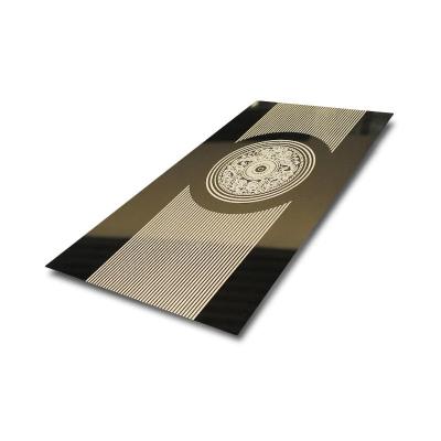 Cina Strato decorativo di acciaio inossidabile di colore dorato della decorazione 1500mm per le cabine dell'elevatore in vendita