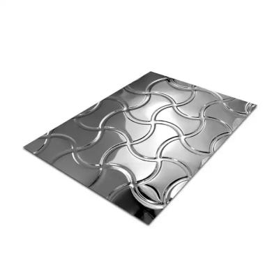 Cina 304 martello 3D in acciaio inossidabile foglio decorativo ondulazione d'acqua 8000mm lunghezza in vendita