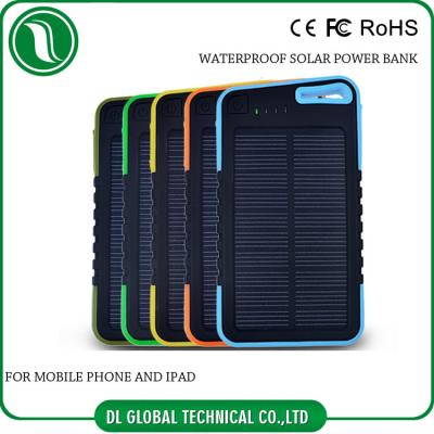 中国 防水太陽エネルギー携帯用移動式力銀行 4000amh 5000mah 販売のため
