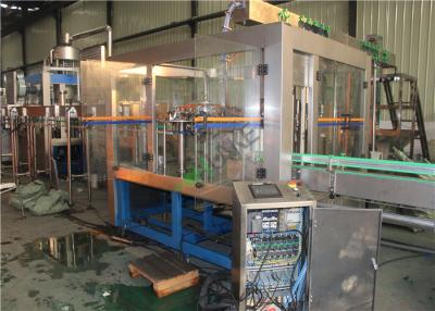 Cina Stabilimento di imbottigliamento minerale automatizzato dell'acqua del RO 3 galloni operazione della stalla dell'acqua da 5 galloni in vendita