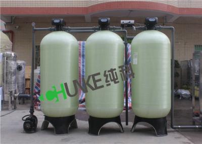 Cina Attrezzatura industriale di depurazione delle acque del RO 4000L/H per acqua salmastra con il serbatoio di acqua di Frp in vendita