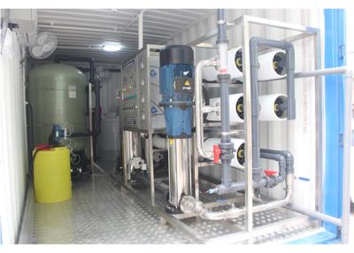 Cina attrezzatura d'officina salata da desalificazione dell'acqua di mare di osmosi inversa del sistema del RO del ³ 10m con il contenitore in vendita