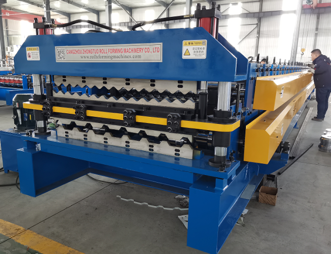 Double layer machine
