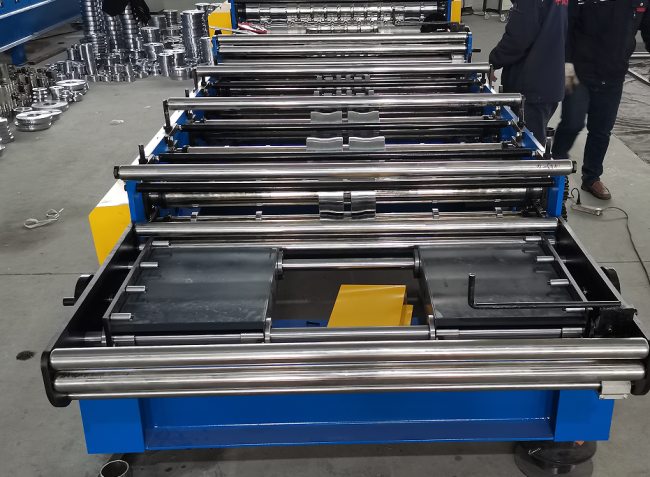 main rolling forming machine